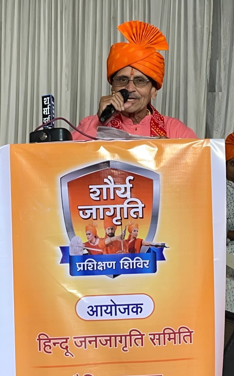 'Conch of Bravery' resounds in Durg: Over 1000 youth pledge for Self ...